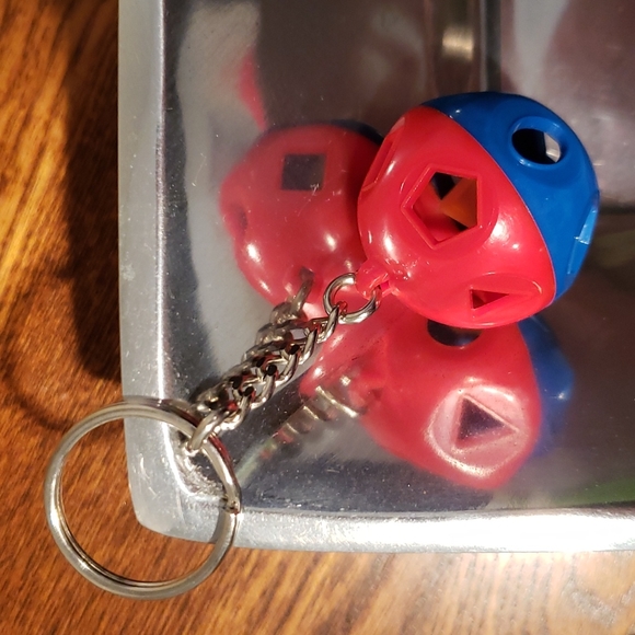 Tupperware | Accessories | Tupperware Shapeo Ball Key Chain | Poshmark